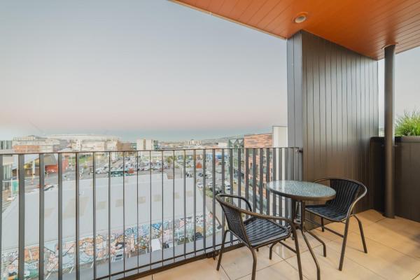 Tuam St Stay - 1br With Balcony Bath - Christchurch