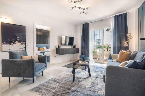 Sunny Apartment With Balcony & Swimming Pool By Rems - Calahonda