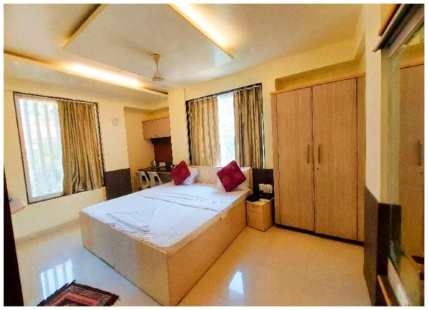 Hotel Subhalaxmi # Mandap - Fully Air Conditioning And Wifi - Near Bus Stand And Railway Station - A Luxuary Hotel In Bhadrak - Bhadrak