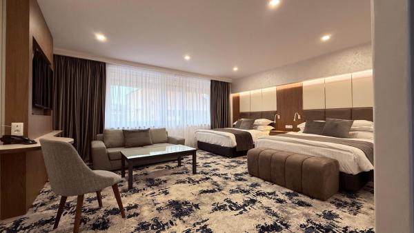 Erebuni Hotel Yerevan - Yerevan