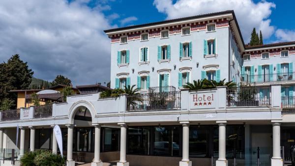 Gardone Palace Hotel - Manerba del Garda