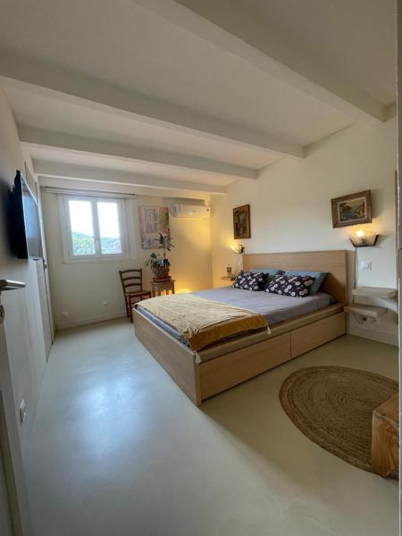 Au 24 Chez Nous - Saint-Tropez