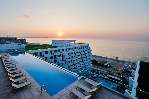 Dream Luxury Apartments In Infinity Pool Spa Resort - Năvodari