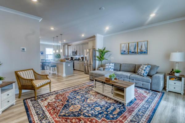 New Coastal Gem Steps To Md & De Beaches 2-car Garage Sleeps 12 - Fenwick Island, DE