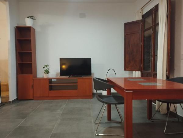 Espectacular Apartamento Para Grupos Pequeños - Canals