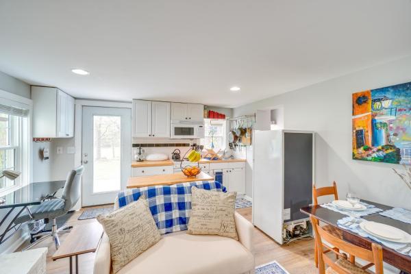 Less Than 1 Mi To Wineries Quaint And Cozy Waterford Studio - Leesburg, VA