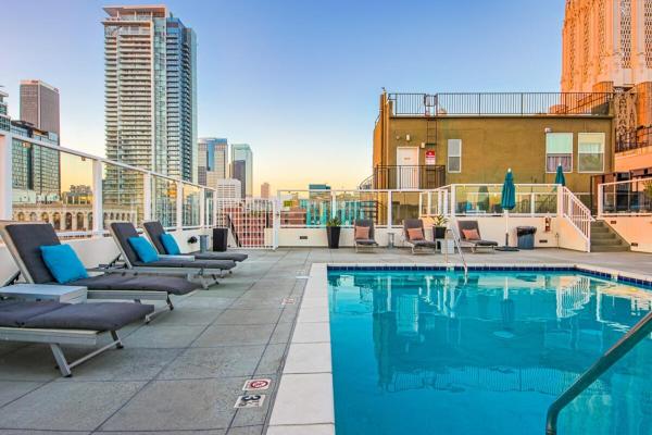 Industrial Style 2br Condo Downtown La With Rooftop! - South Park – Los Angeles