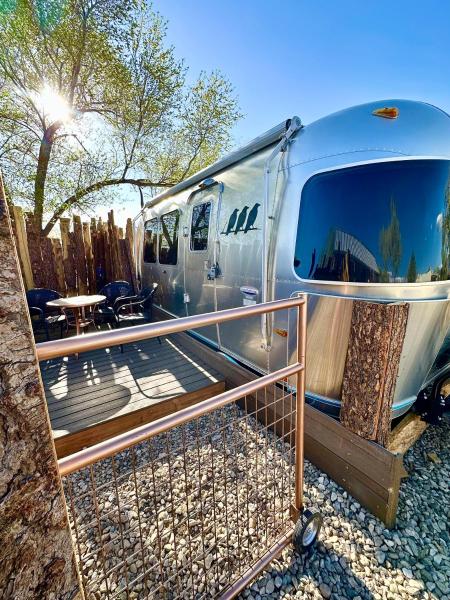 Airstream Deluxx - Luxx Glamping Taos Nm - New Mexico