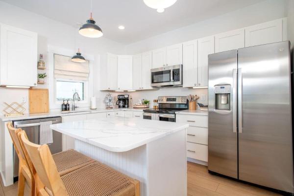 Salty Dalty & Three Buoys Townhouse - Atlantic Beach, NC