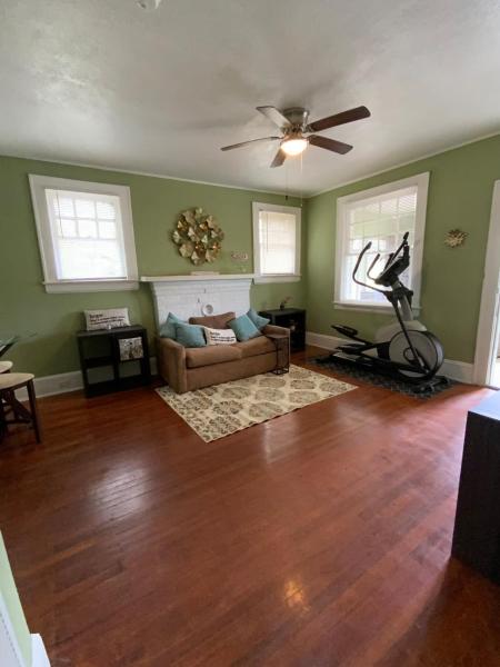 Cozy Cottage - Jacksonville, FL