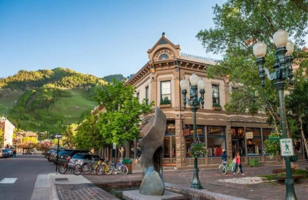 Gold-rated 2 Bedroom Condo At The Base Of Aspen Mountain - Aspen