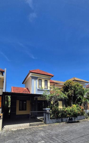 Family Tropic Guest House Jimbaran-bali - Sanur