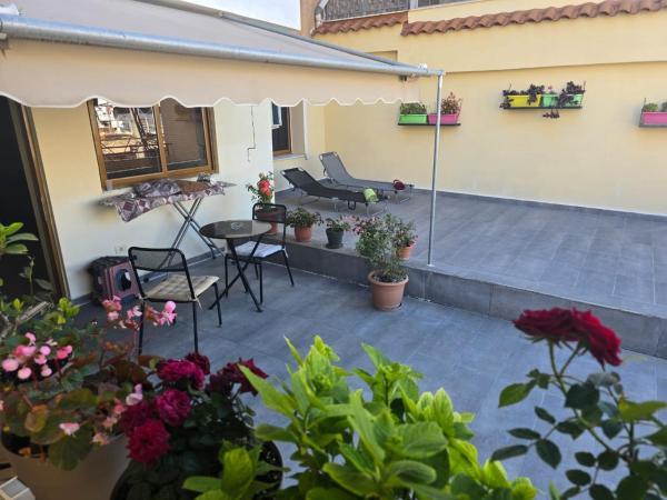 Saranda Beach Apartment - Albania
