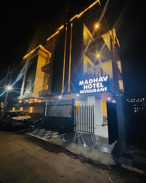 Hotel Madhav - Indore