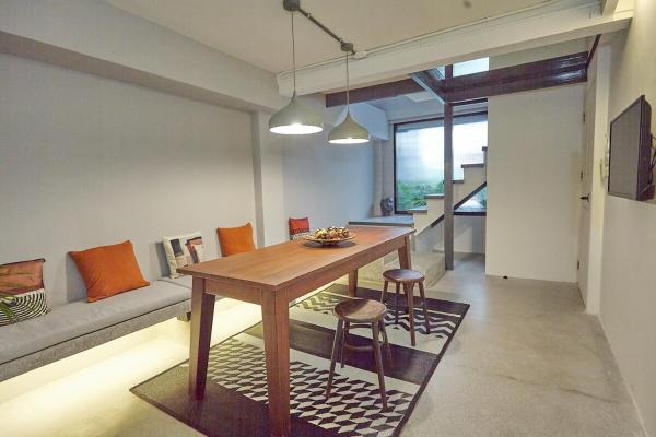 Stylish Duplex 2 Br Apartment - 3 Mins Walk To Bts Nana - Bangkok