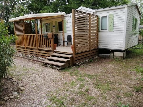 Mobil Home Chez Anik & Alain - Cadenet