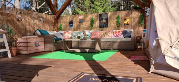 Miami Jungle Glamping - Estonia