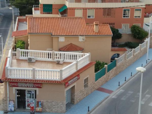 Gran Chalet Con Excelente Ubicación - Cullera