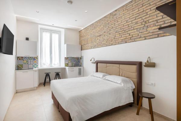 Joyful 148 Luxury Guest House - Roma