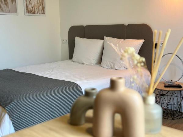 Studio Moderne/rue Encombe Vineuse- Dabnb - Limousin