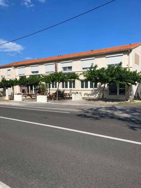 Hotel Restaurant Chez Nous - Leucate
