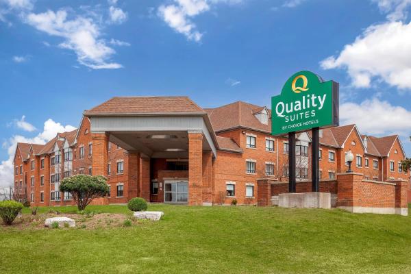 Quality Suites - Ajax
