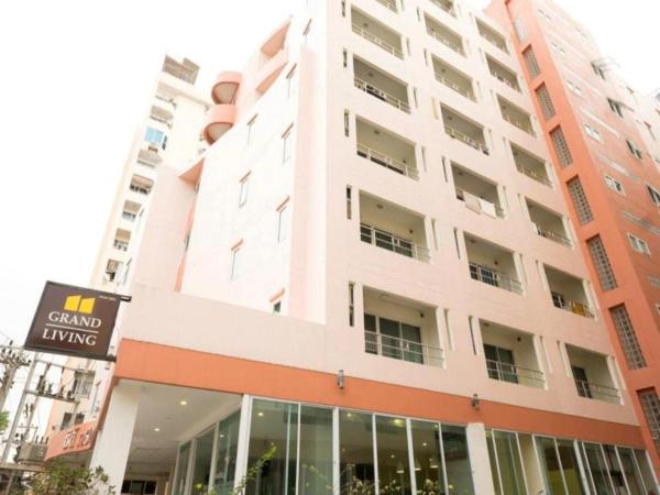 Grand Living Residence - Chiang Mai
