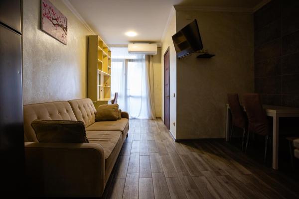 Kobaladze St, 8a - Batum