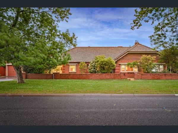 Classic Albury Charm - Albury
