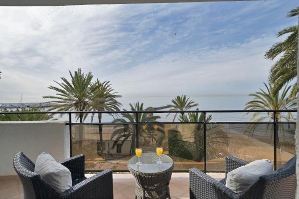 Skol A115 - Wā Marbella Beach - Marbella