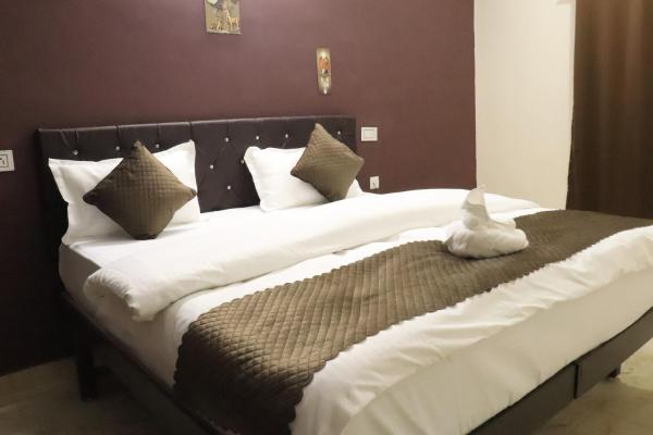 Posh Hotel-best Business Hotel In Gulbarga - Kalaburagi