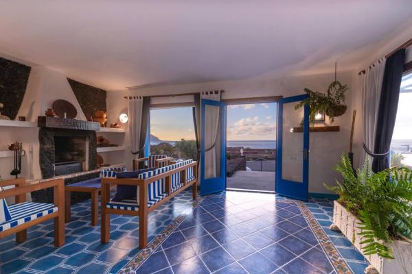 Villa Exclusiva Con Piscina Privada Y Zona De Barbacoa - El Hierro