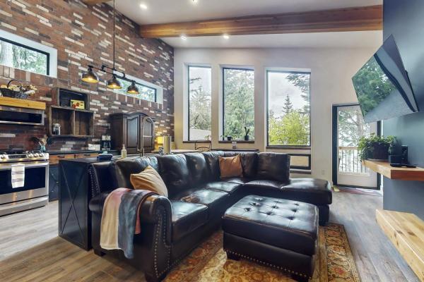 Tides & Timber - Washington