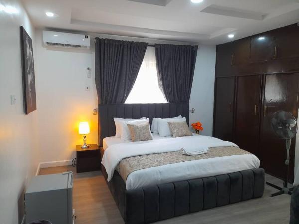 Spektroom Suites And Bar - Nigeria