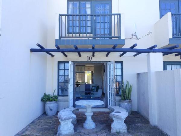 Makarios Crest - Port Alfred