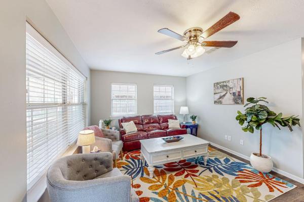 Eastgate Gem, Walk To Tamu - College Station, TX