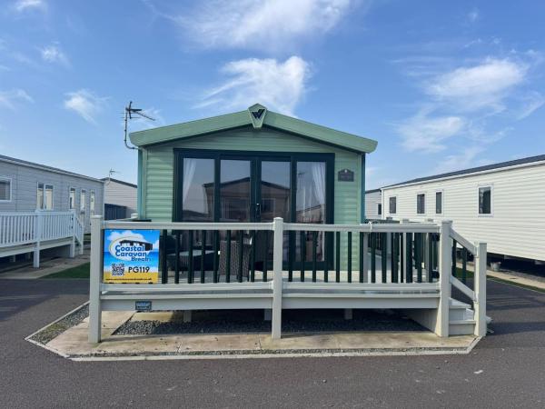 Golden Palm Resort - Willerby Avonmore - Coastal Caravan Breaks - Lincolnshire
