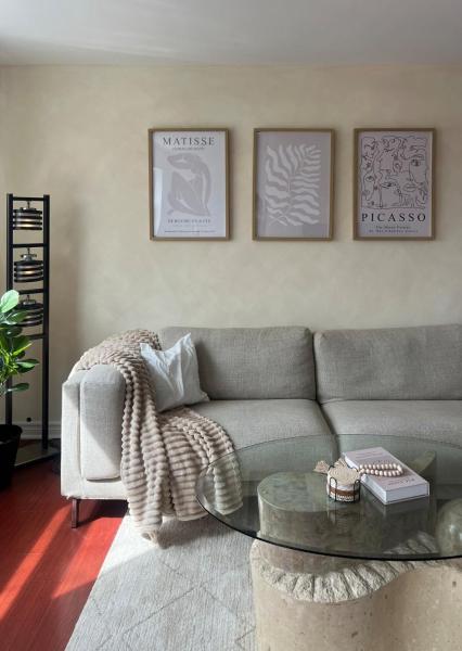 Cozy Bohemian Apartment - Toronto