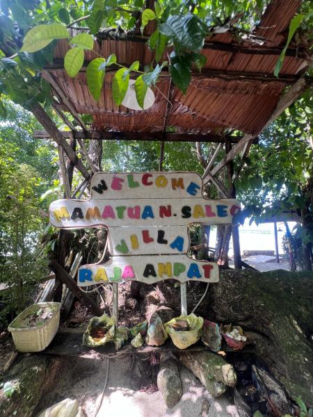 Mamatua N Saleo Villa - West Papua