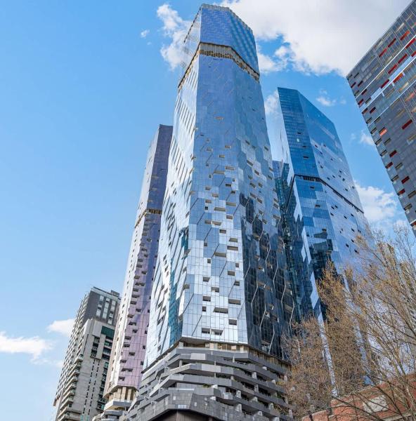 1br1ba1so Stylish Apt Sth Cross Wsp-34 Gym Pool - Melbourne