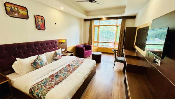 Ocean Dreams & Hotel Meadows Dream ! Bikers,couple & Family Hotel ! Valley View ! Open Terrace Cafe - Manali