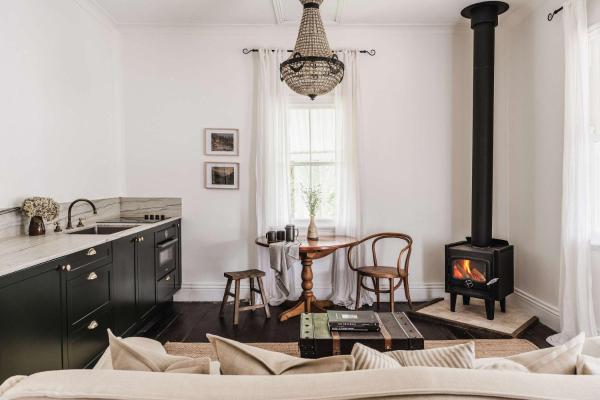 The Postman's Cottage - Hinterland Luxury - Mapleton
