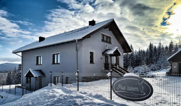 Pokoje Gościnne Pod Lasem - Pec pod Sněžkou