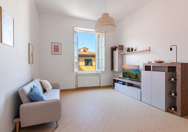 -Cavour 8- 3 Rooms With Views - Near The Tower - Pisa