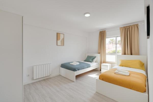Hostwise - Bright & Family Flat In Paço De Arcos - Oeiras