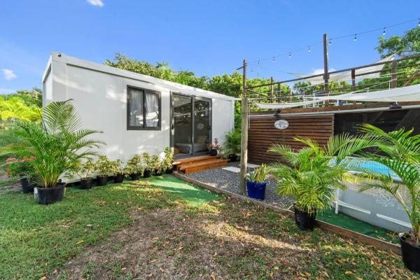 Las Palmas Cottage - Serene Eco Retreat - Lajas