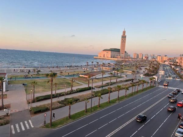 Spacious Apartment Beachfront City Center - Casablanca