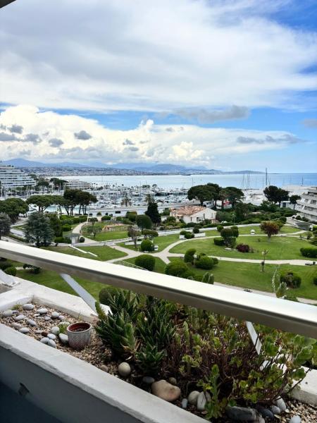 Sea & Port View Cozy Studio At Marina Baie Des Anges - Villeneuve-Loubet