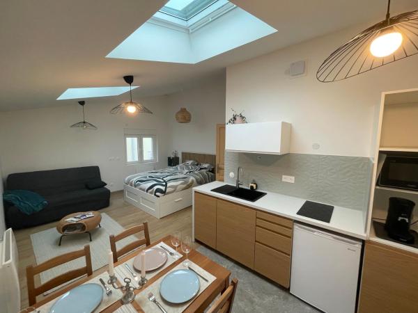 Zenith Spacious Studio In A Central And Quiet Area Near Basel - Bâle