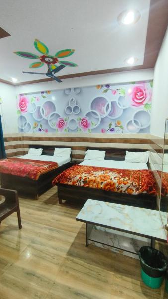 K D Dham Hotel - Near Prem Mandir - Vrindavan